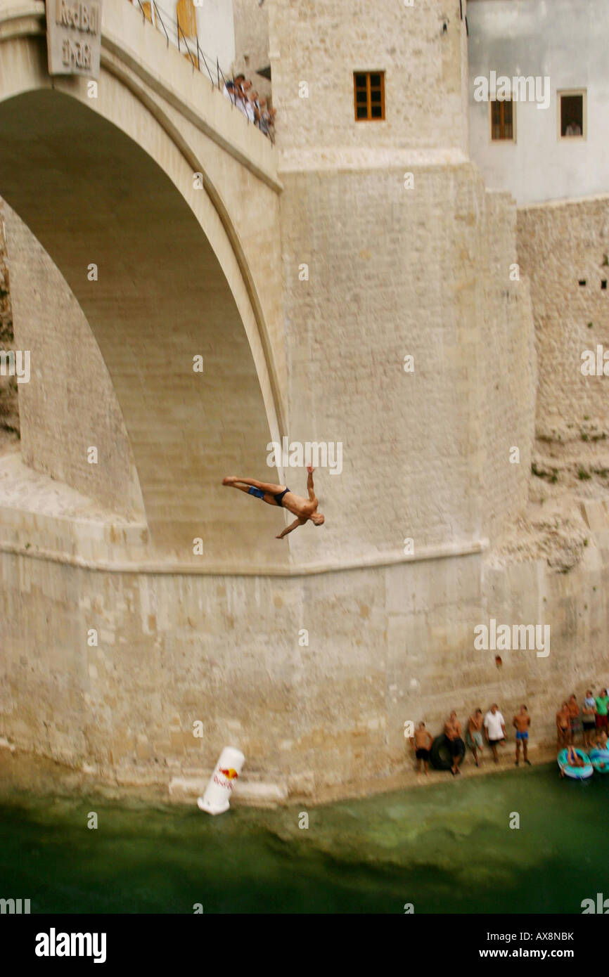 Cliff diving competition mostar hi-res stock photography and images - Alamy