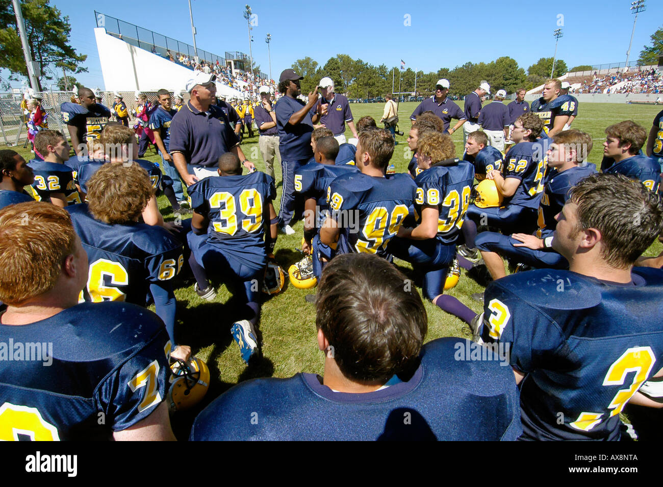 African american boys male teens hi-res stock photography and images ...