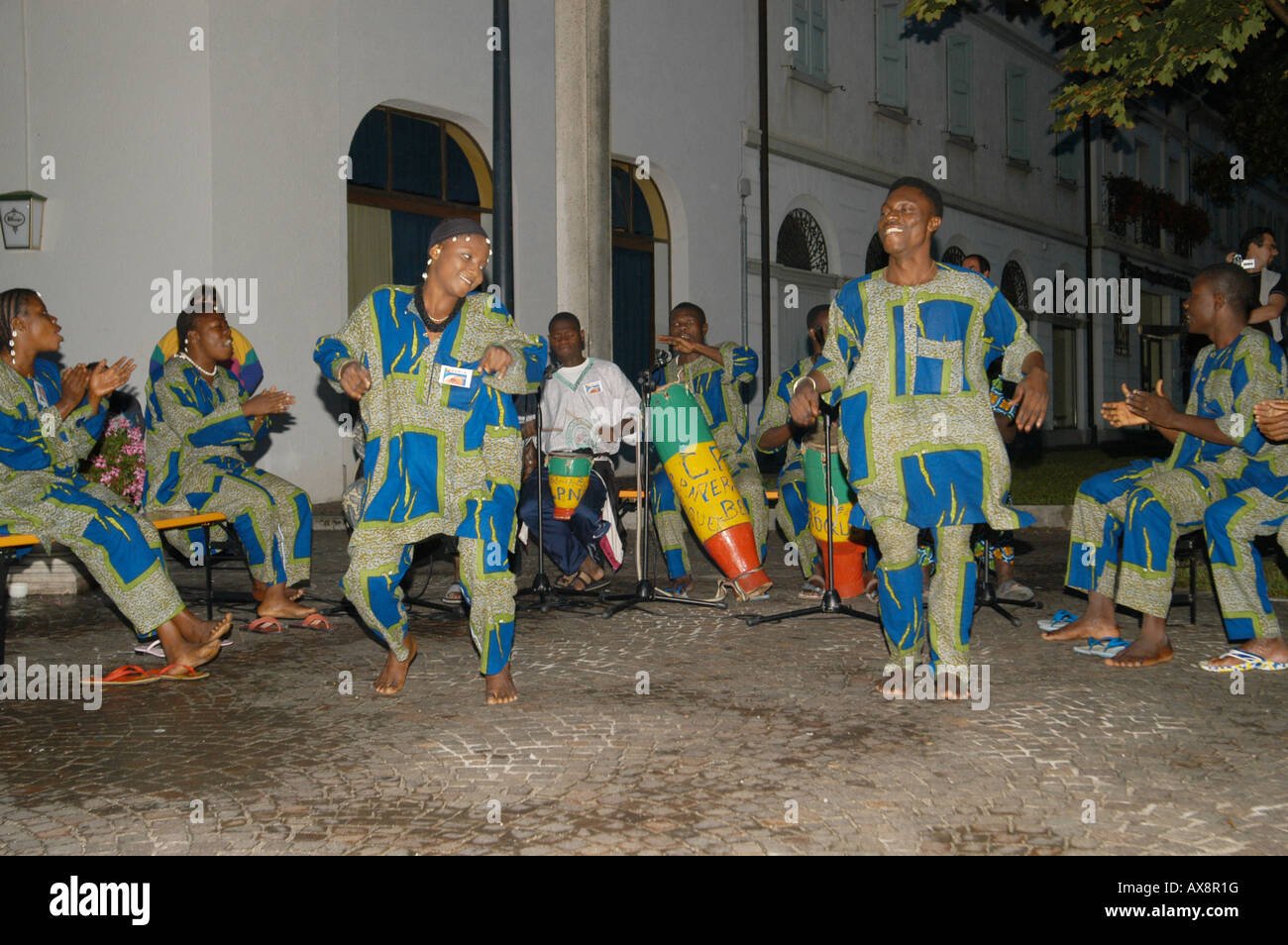 Cultura benin hi-res stock photography and images - Alamy