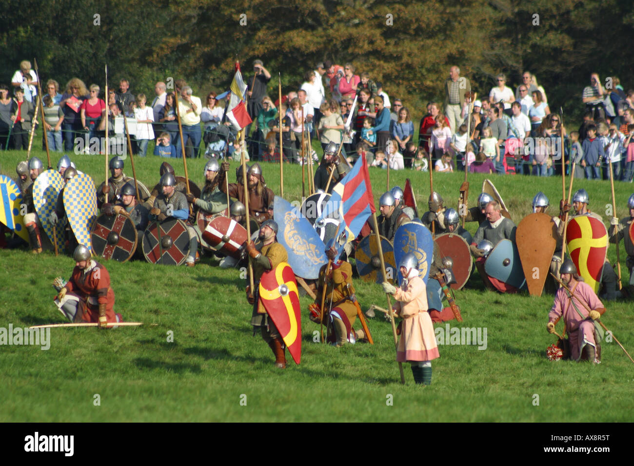 normans saxons fighting battle medieval infantry battle of hastings ...