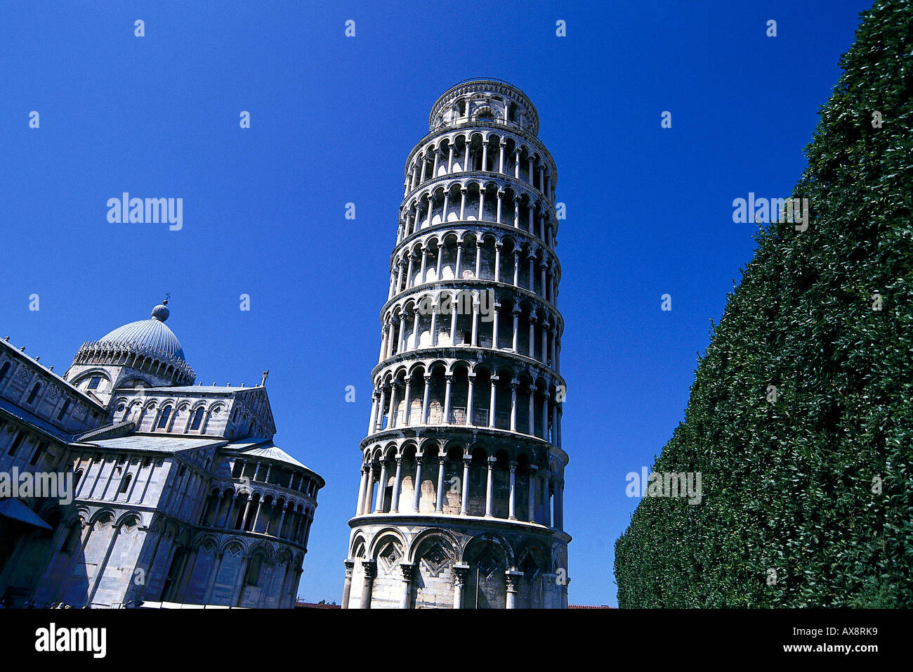 Schiefer turm hi-res stock photography and images - Alamy