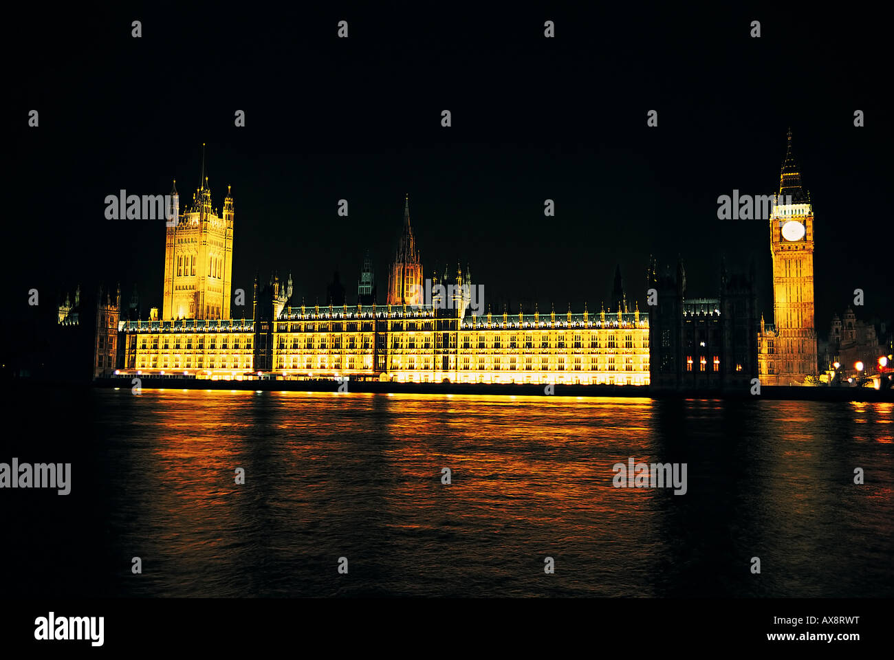 night view of the sea city Stock Photo - Alamy