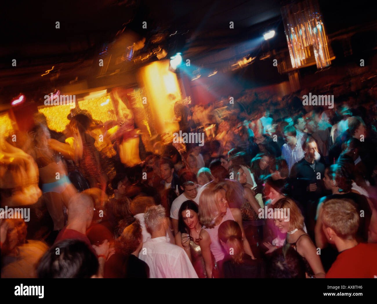 Diskothek High Resolution Stock Photography and Images - Alamy