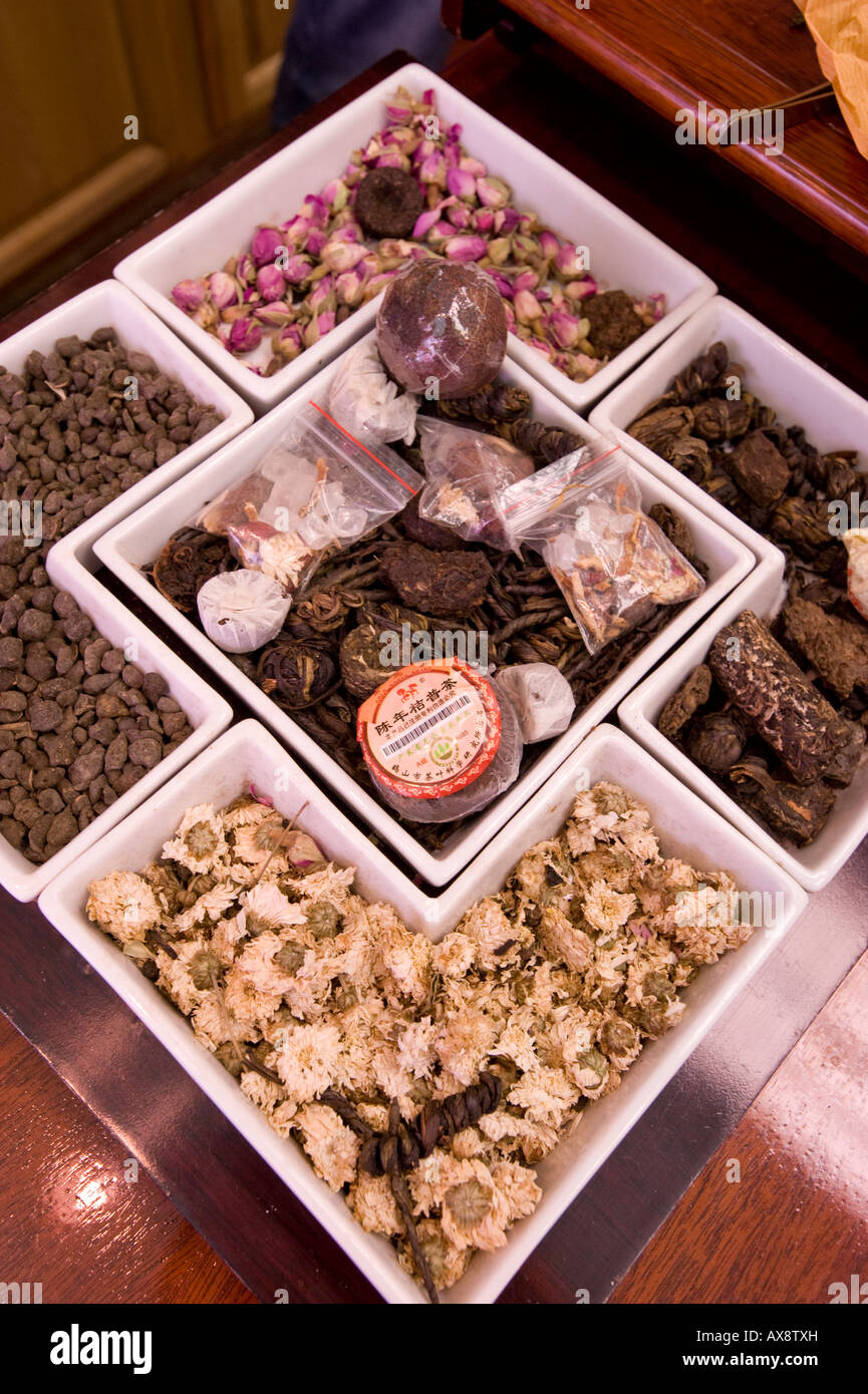 Tea store in Chinatown San Francisco Stock Photo - Alamy