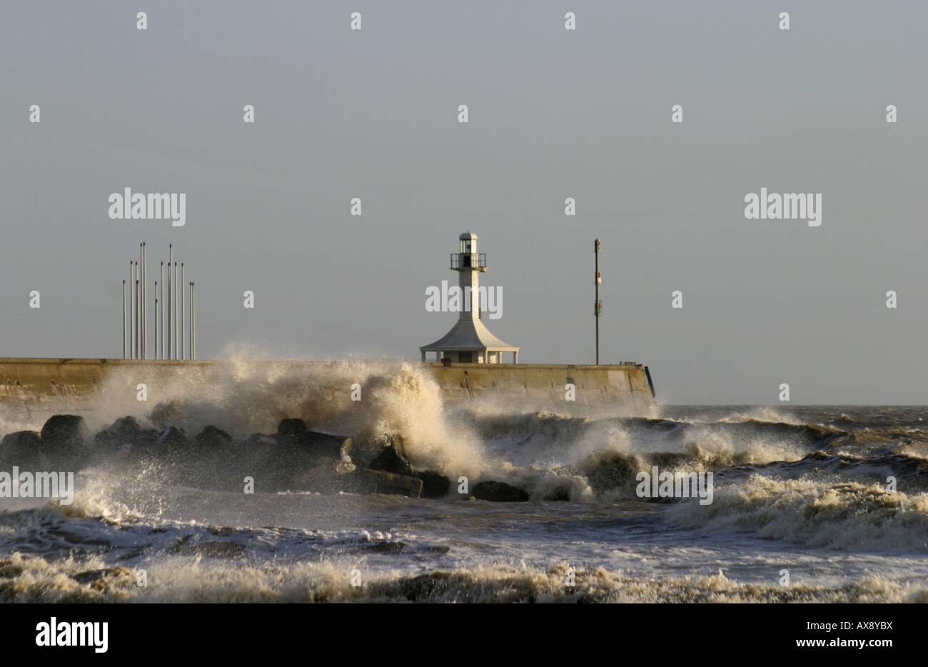 Tidal surge lowestoft hi-res stock photography and images - Alamy