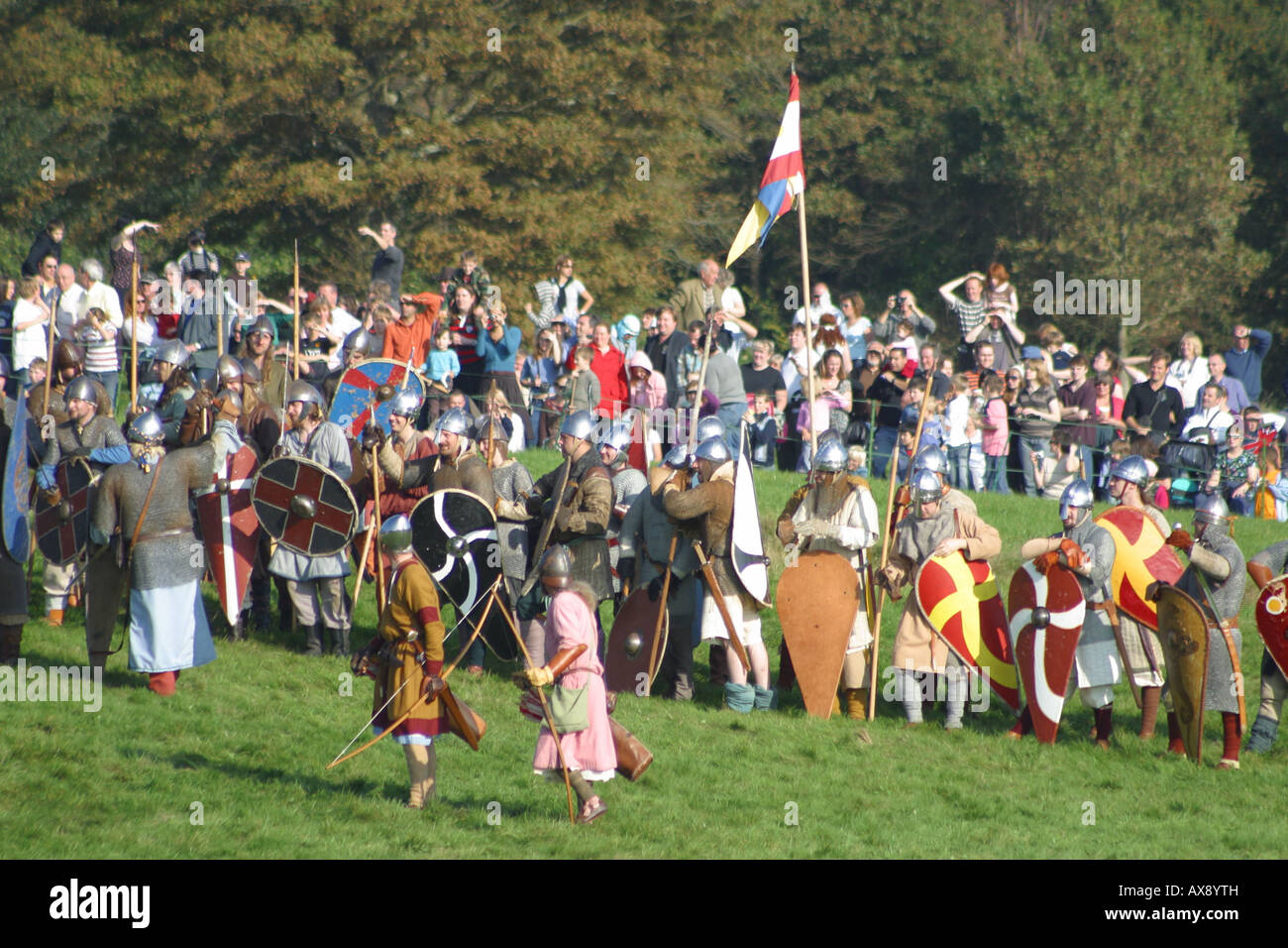 normans saxons fighting battle medieval infantry of hastings east ...