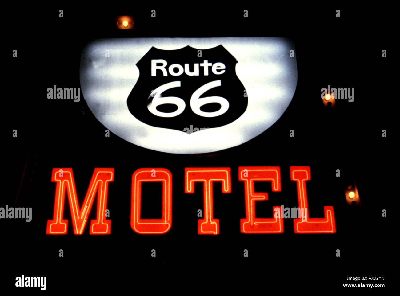 Old motel sign on Route 66 USA Stock Photo - Alamy