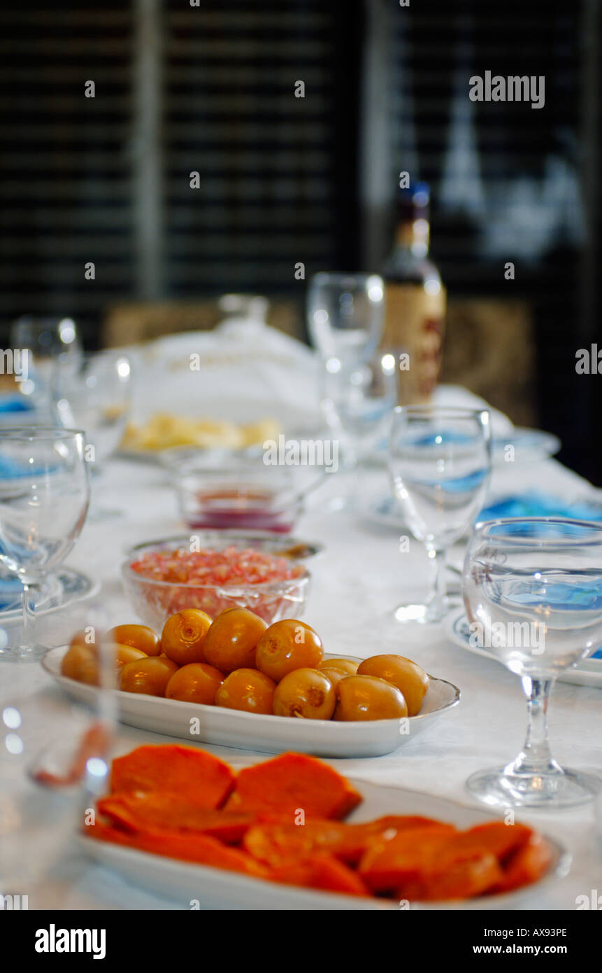 Table set for the Jewish feast of Rosh Hashana Stock Photo - Alamy