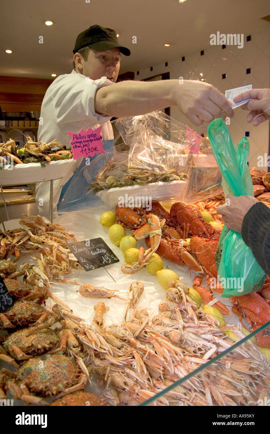 French fish market stall , St . Malo, France Stock Photo - Alamy
