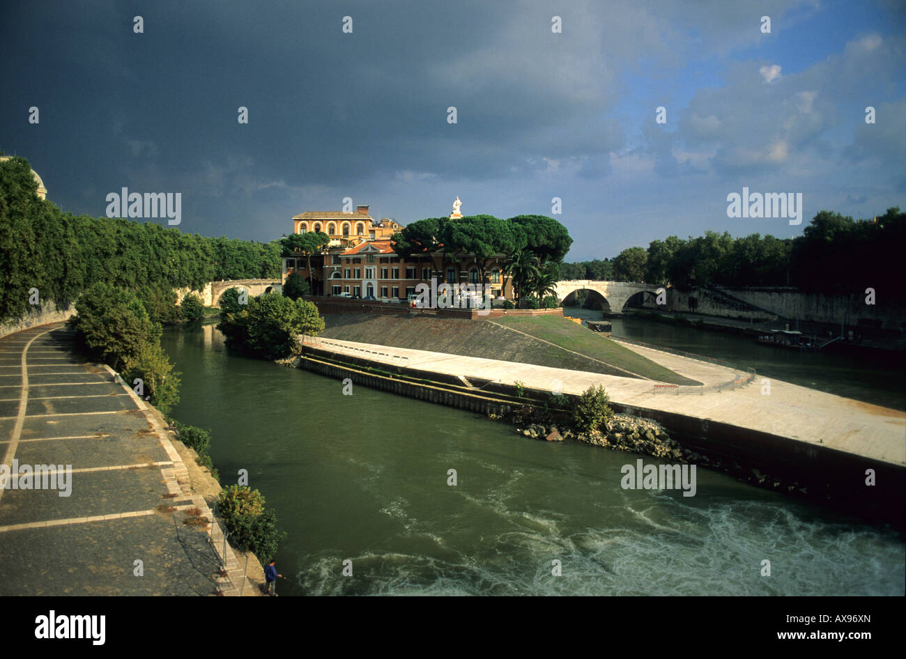 Old tiber island hi-res stock photography and images - Alamy