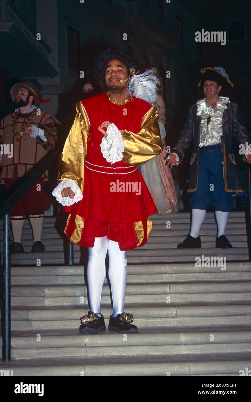 Male opera singer hi-res stock photography and images - Alamy