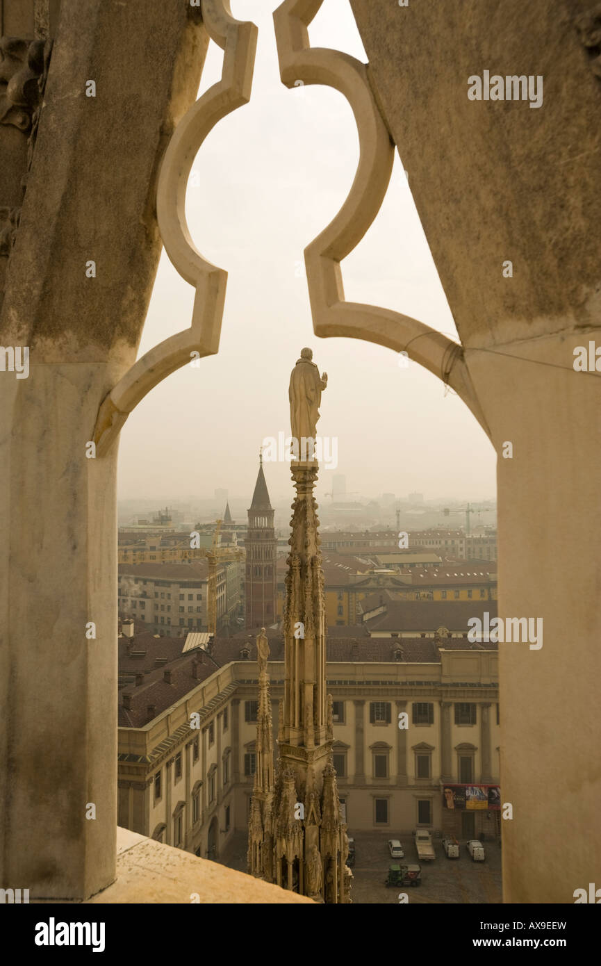 GOTHIC SPIRES AND STATUES OF THE DUOMO MILAN ITALY Stock Photo - Alamy