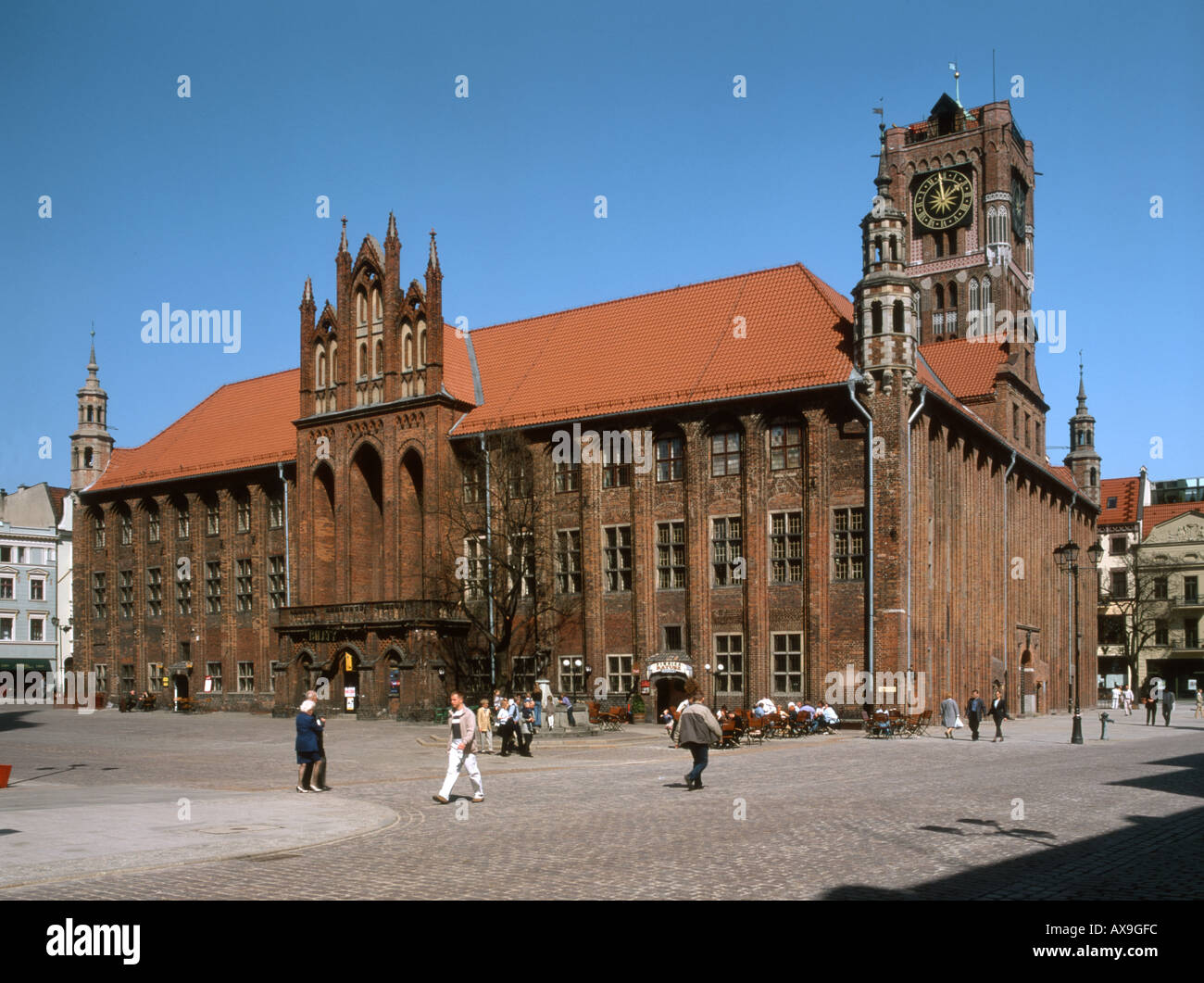 Torun, Pomerania, Poland. 14thC Old Town Hall (Ratusz Staromiejeski) in ...