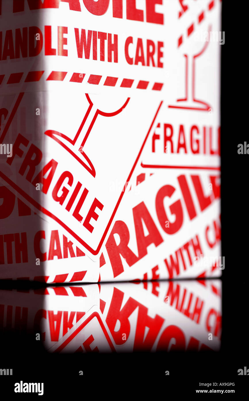 "box with fragile labels Stock Photo - Alamy
