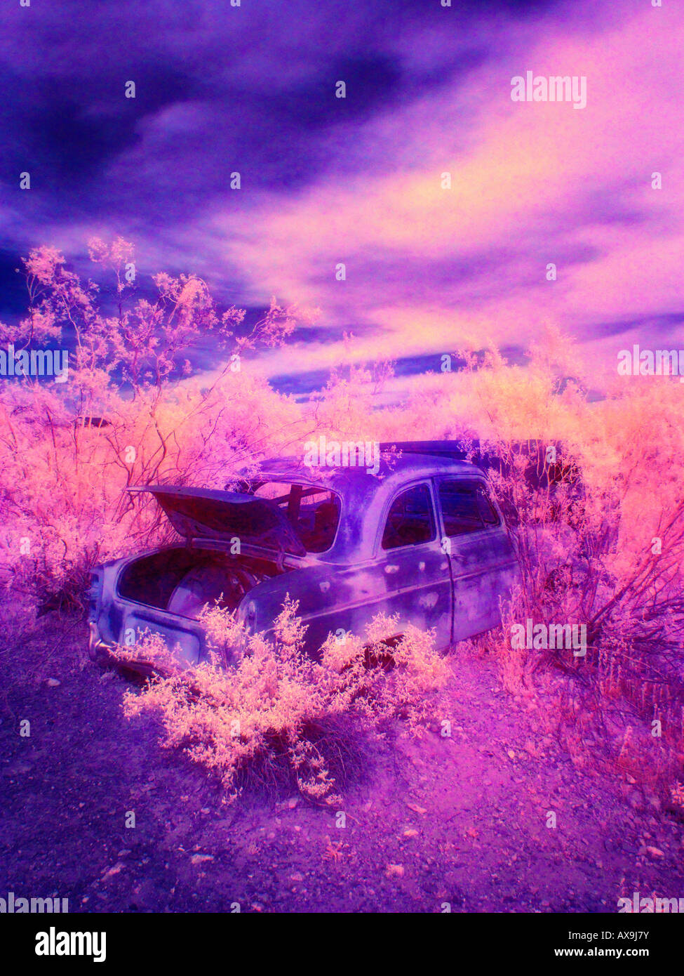 Infrared light car hi-res stock photography and images - Alamy