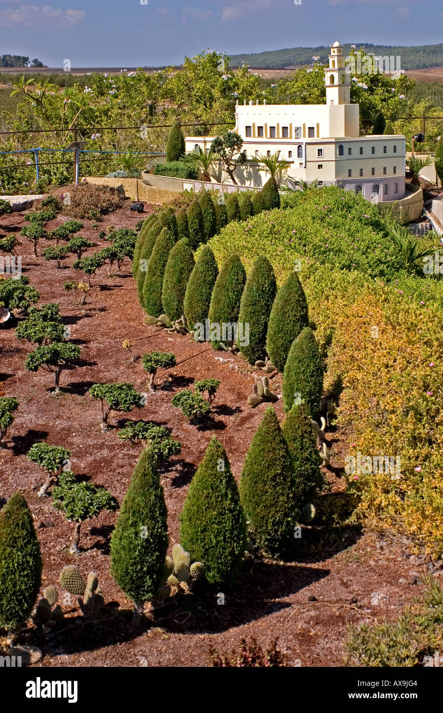 Israel latron monastery hi-res stock photography and images - Alamy