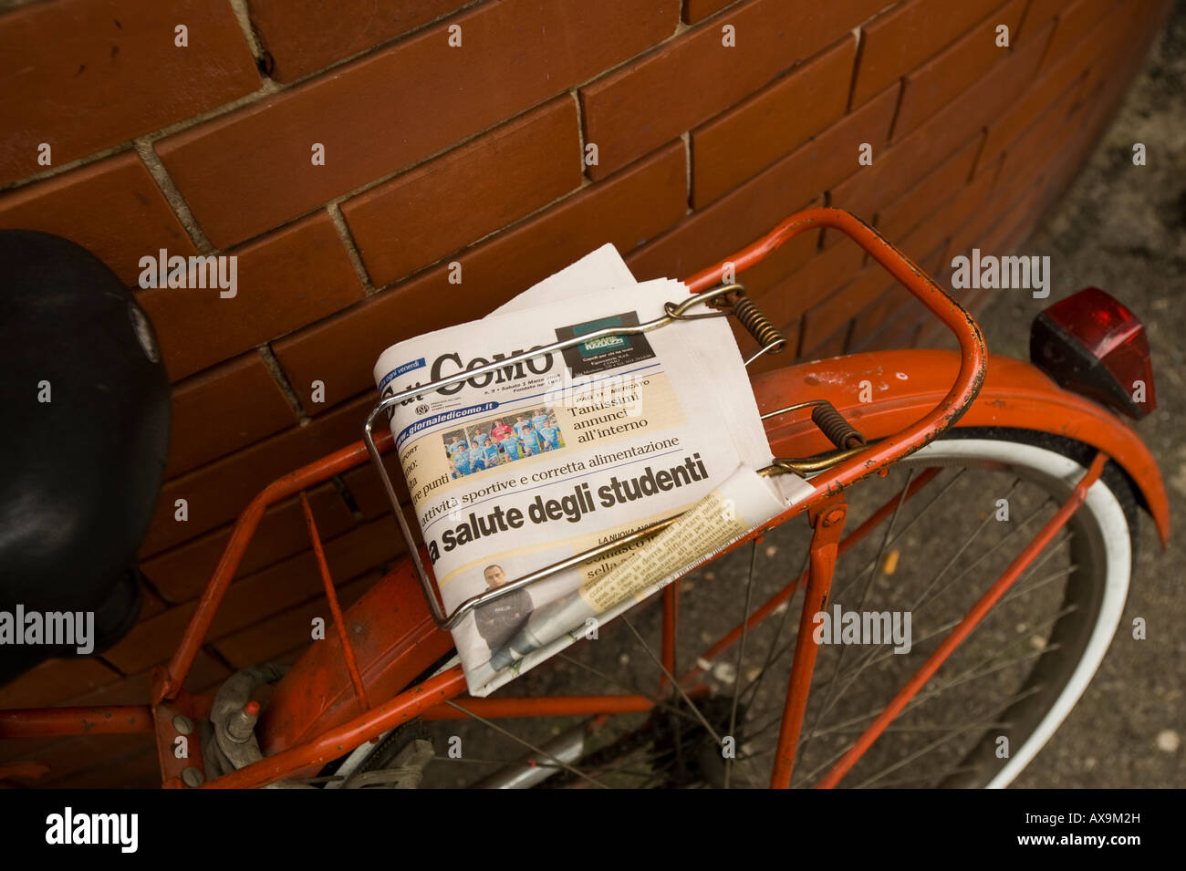 Daily local newspaper hi-res stock photography and images - Alamy