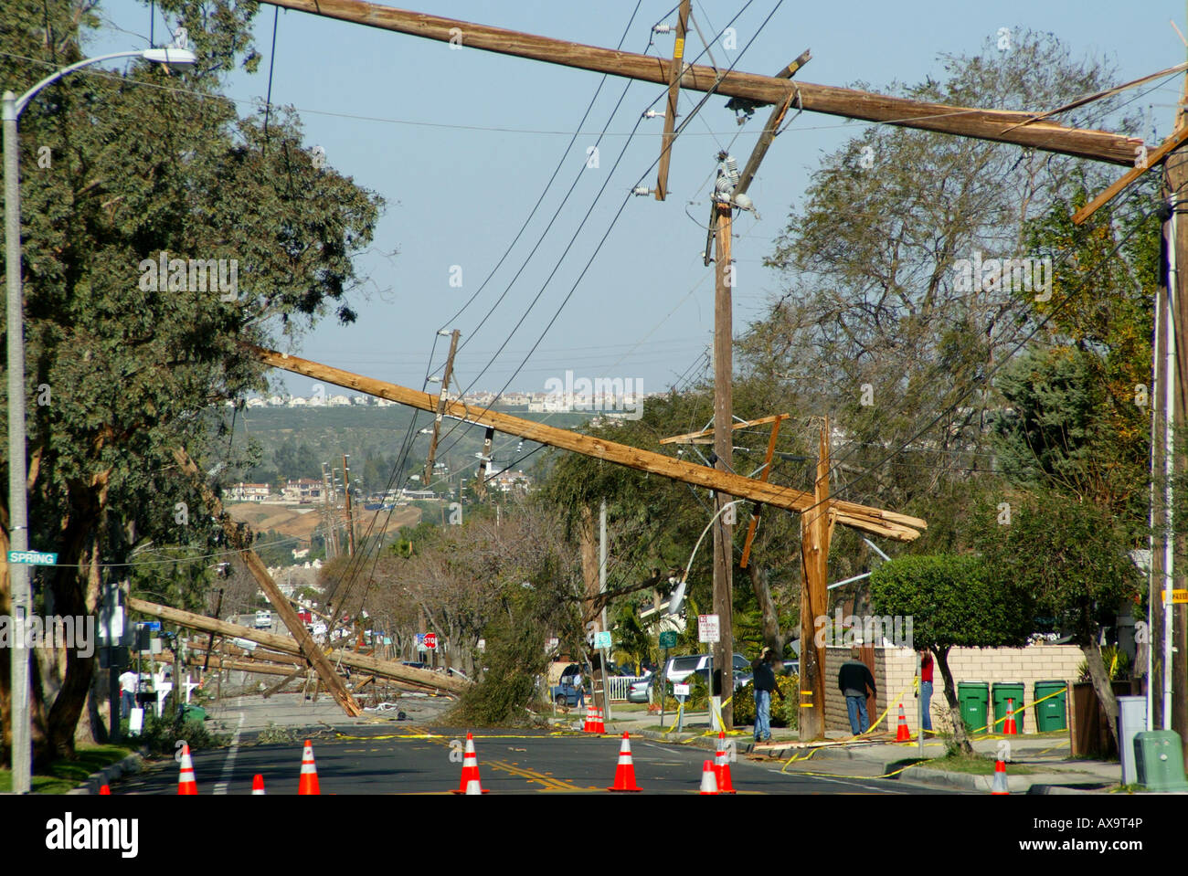 California utility poles and power lines hi-res stock photography and ...