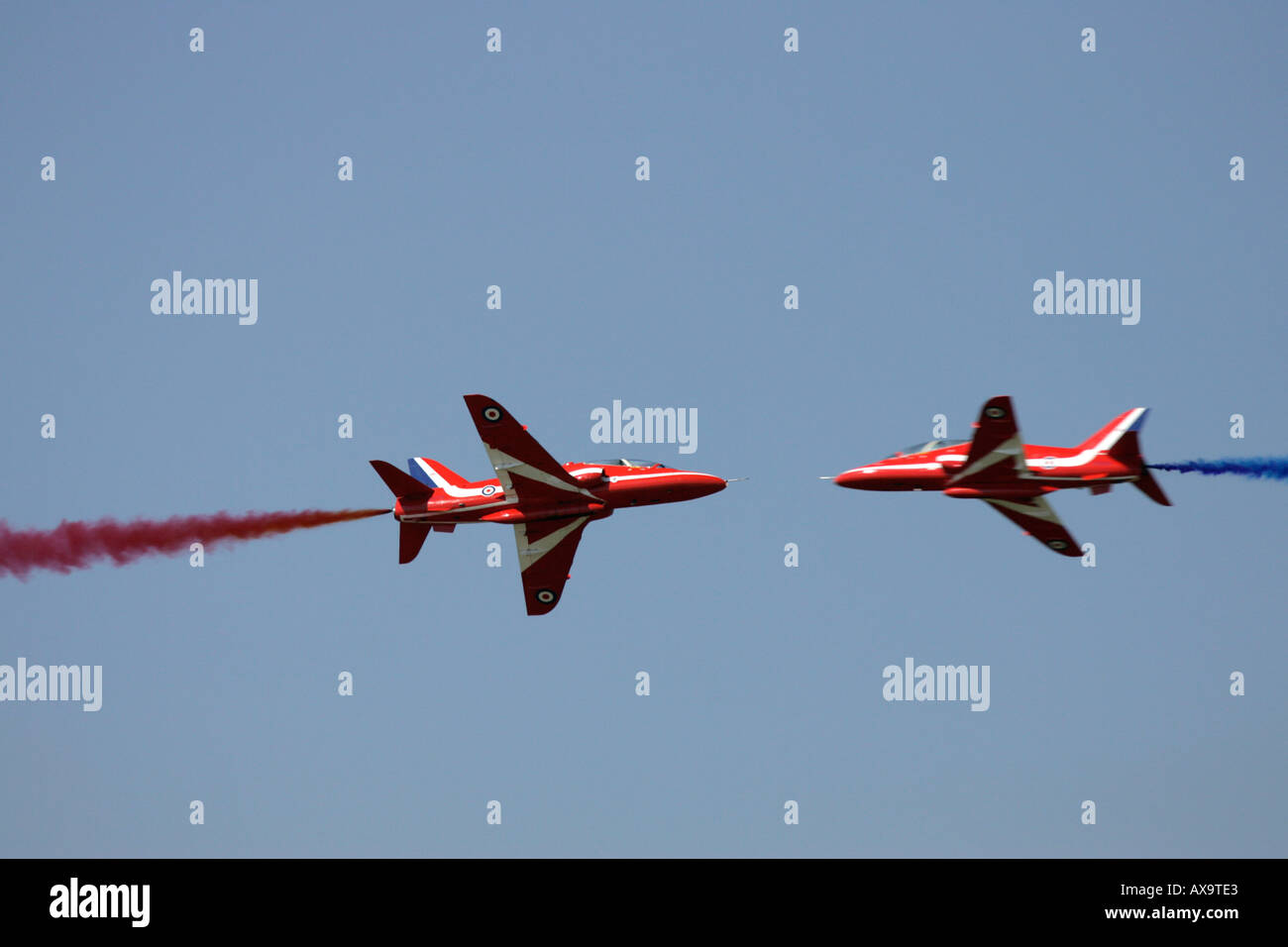 Royal Air Force Hawk T1A aerobatic display team Red Arrows at RIAT 2005 ...