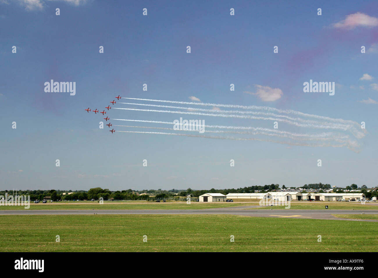 Royal Air Force Hawk T1A aerobatic display team Red Arrows at RIAT 2005 ...