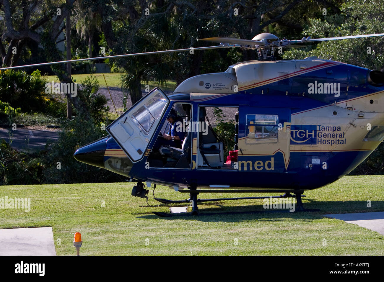 AeroMed Life Flight Emergency Medical Helicopter Stock Photo - Alamy