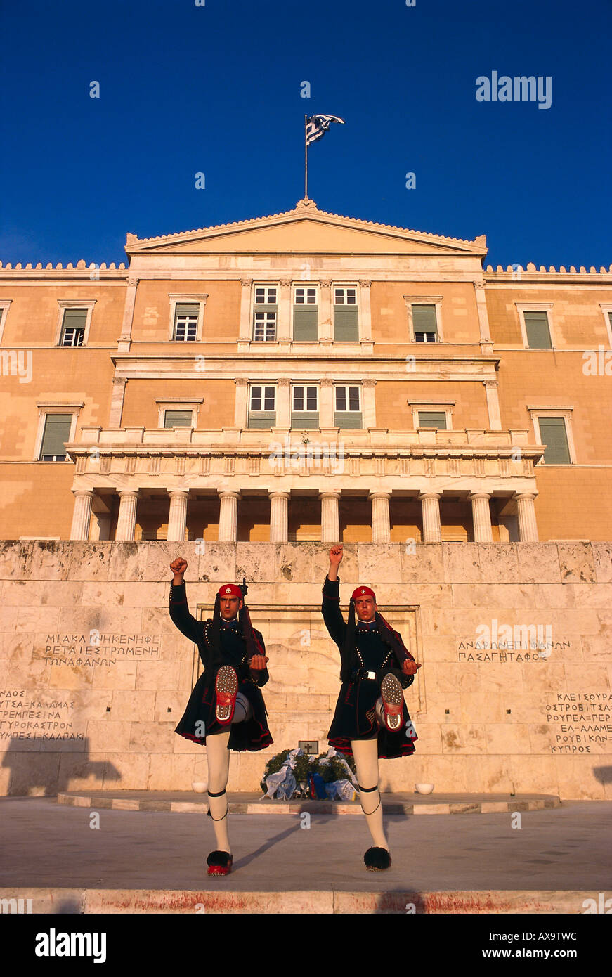 Evzoni hi-res stock photography and images - Alamy