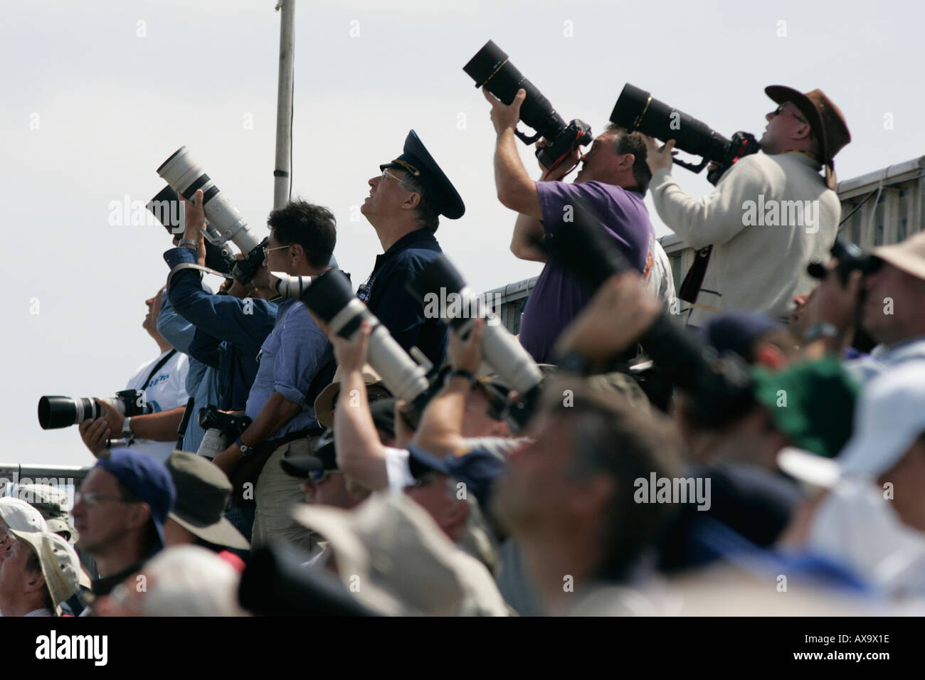 Zoom cameras hi-res stock photography and images - Alamy