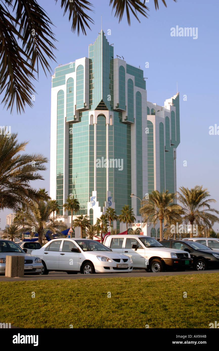 Salam tower west bay doha hi-res stock photography and images - Alamy