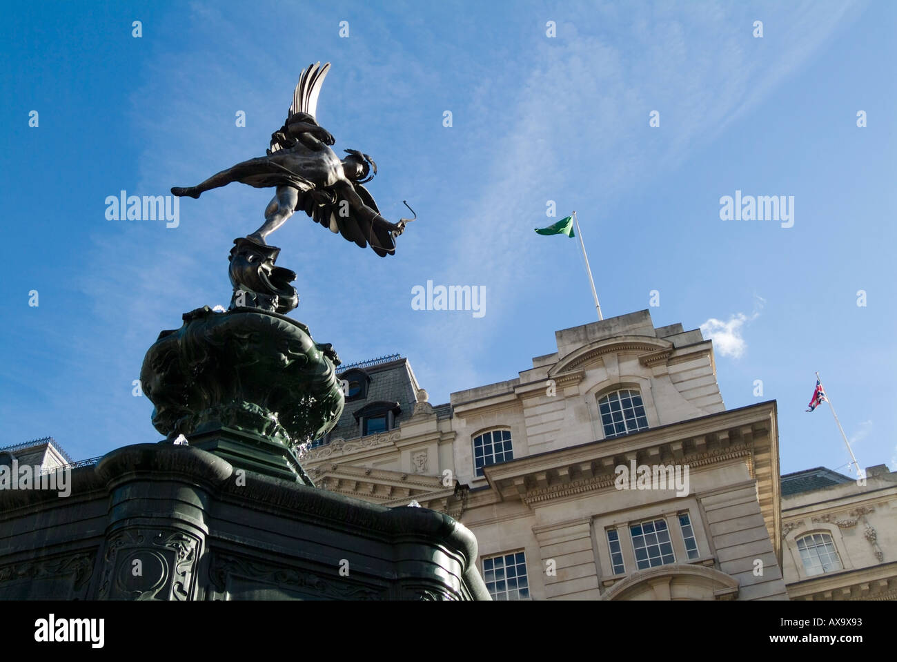 Piccadilly Circus and Eros the Winged Archer Stock Photo - Alamy