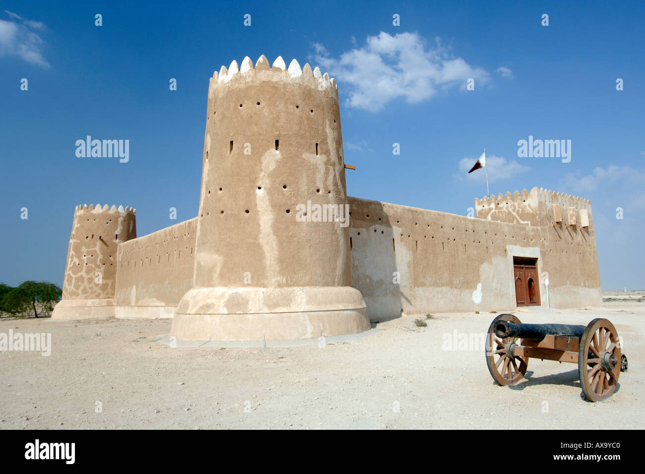 The Al Zubara fort in north west Qatar Stock Photo - Alamy