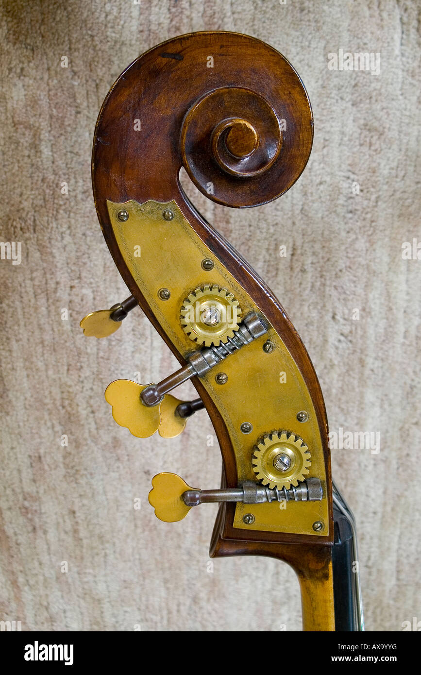 Contrabass hi-res stock photography and images - Alamy