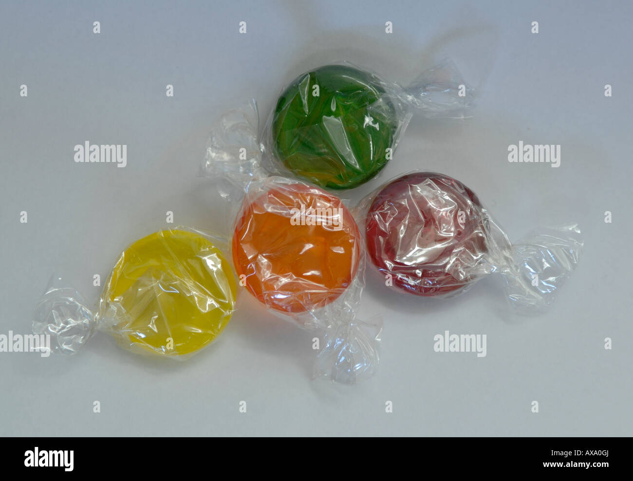Wrapped candy hi-res stock photography and images - Alamy
