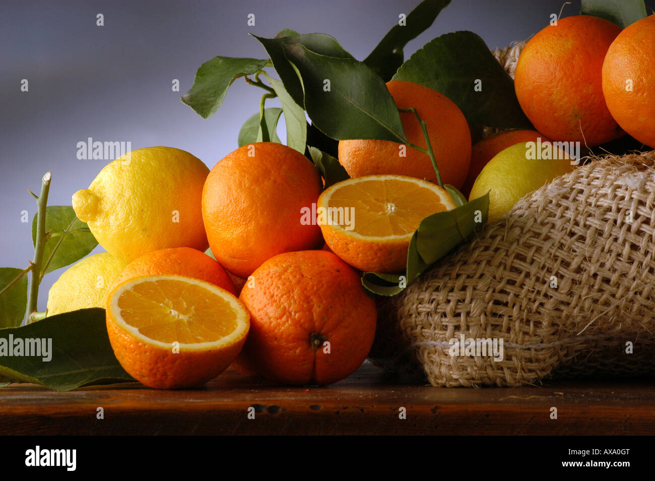 Agrumi hi-res stock photography and images - Alamy