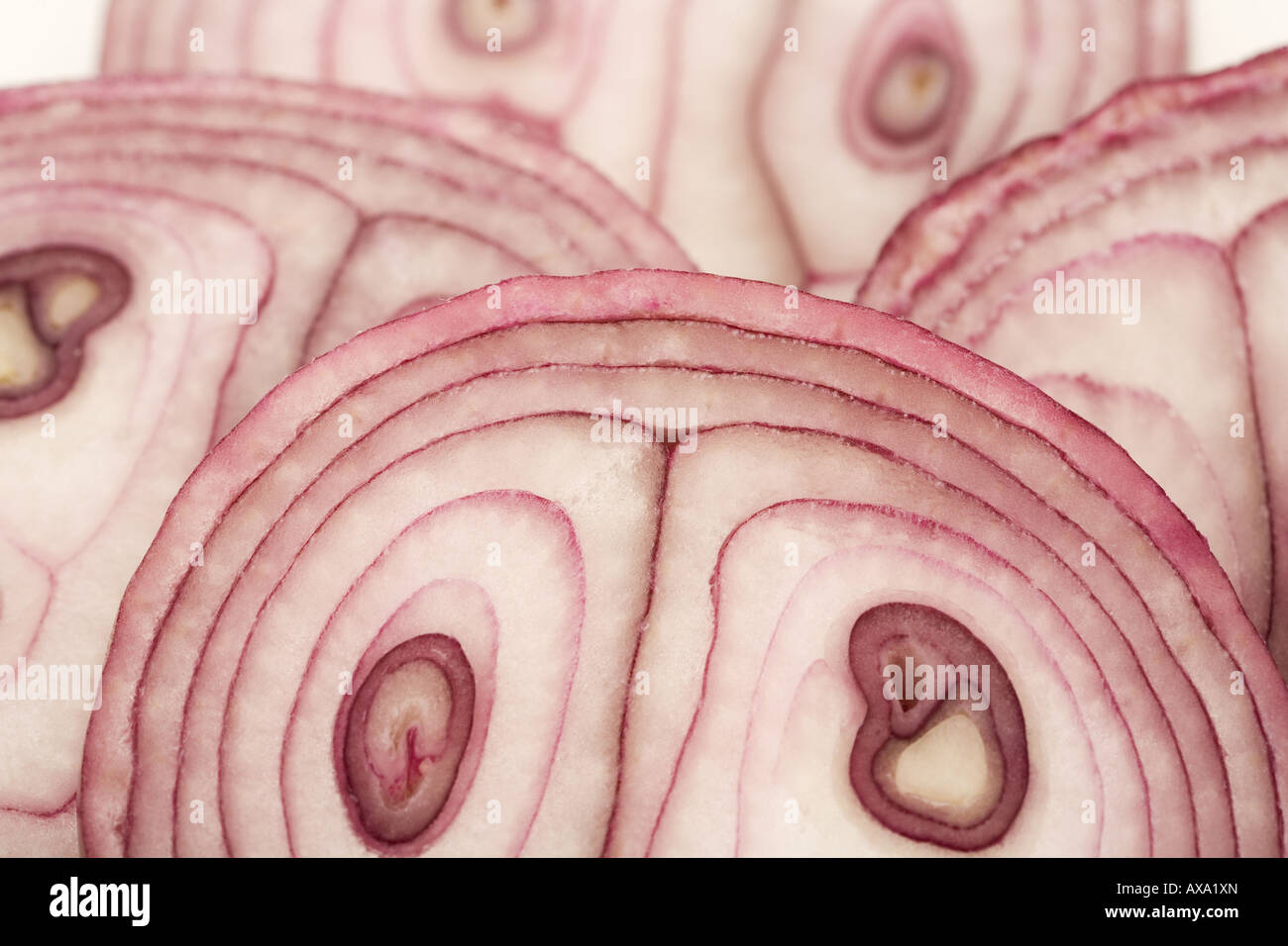 sliced red onion Stock Photo - Alamy
