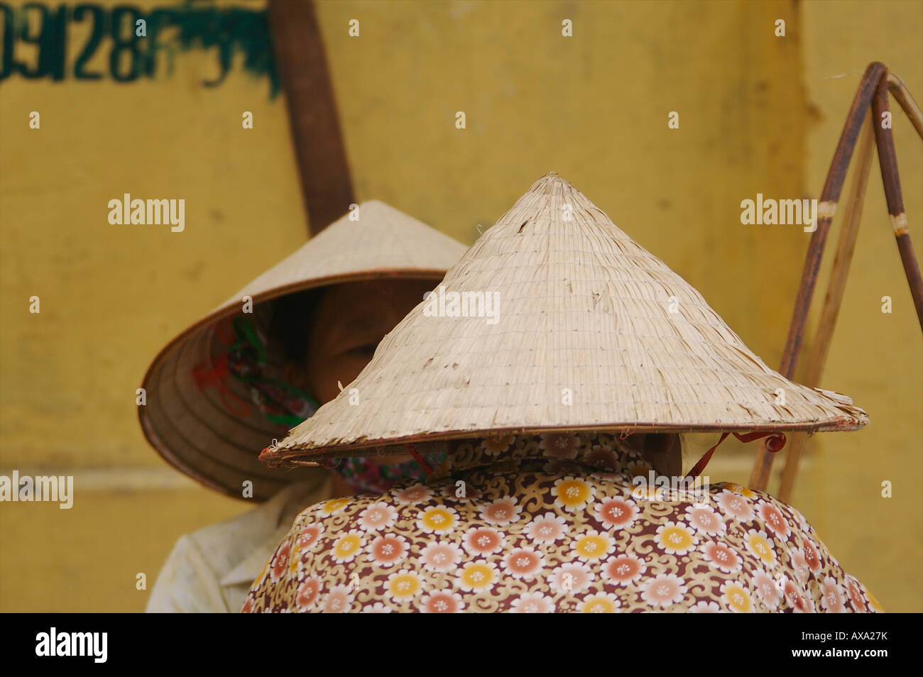 Lac Long Quan Market Stock Photo - Alamy