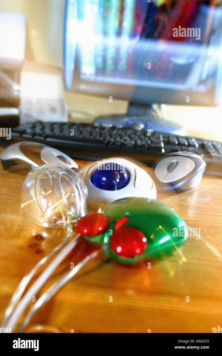 Types of computer mice hi-res stock photography and images - Alamy