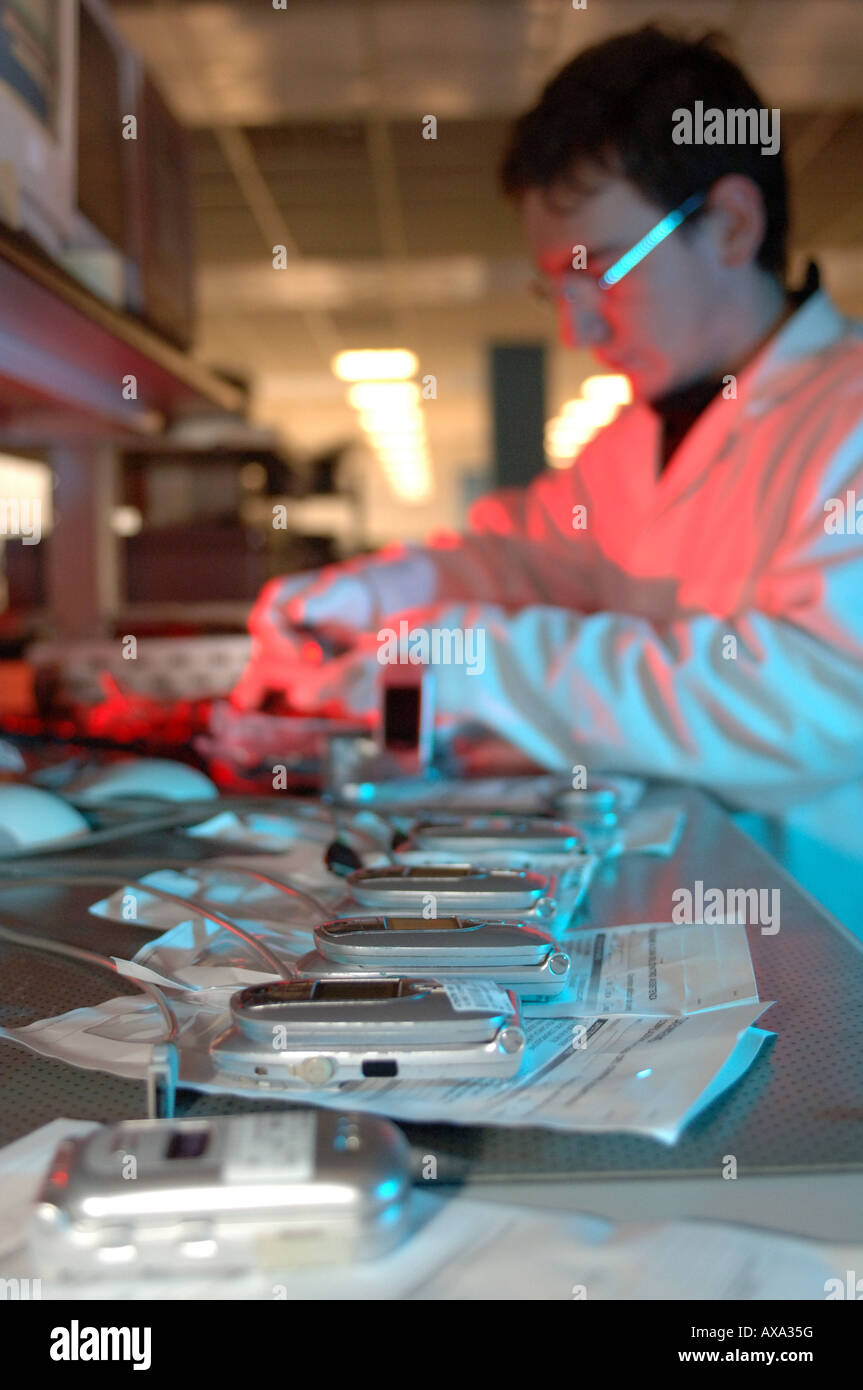 mobile phone repair and testing Stock Photo - Alamy