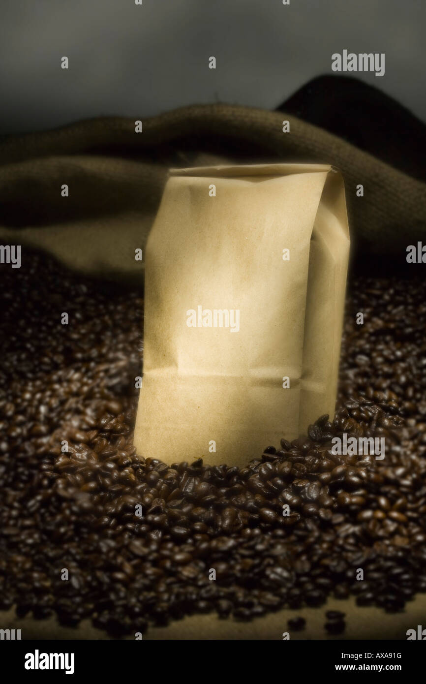 One pound of coffee and coffee bean still life Stock Photo - Alamy