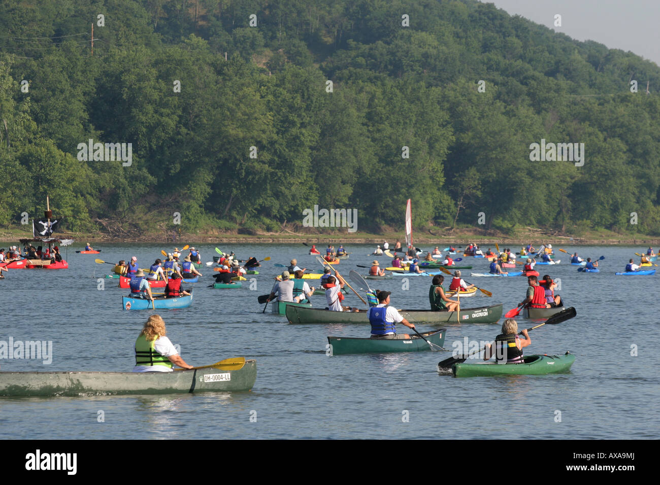paddlefest kayak canoe ohio river cincinnati Stock Photo - Alamy