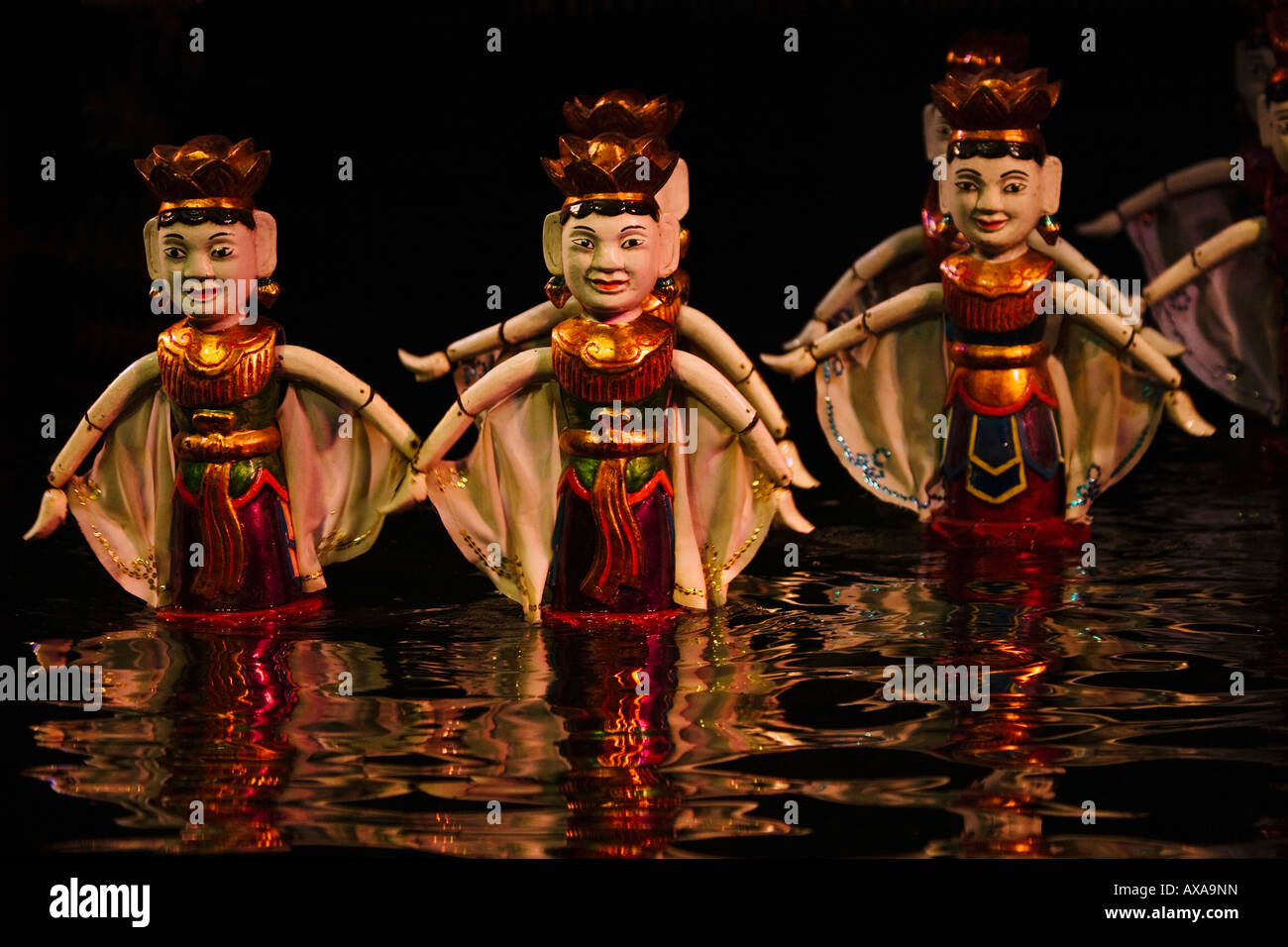 Vietnamese water puppet hi-res stock photography and images - Alamy