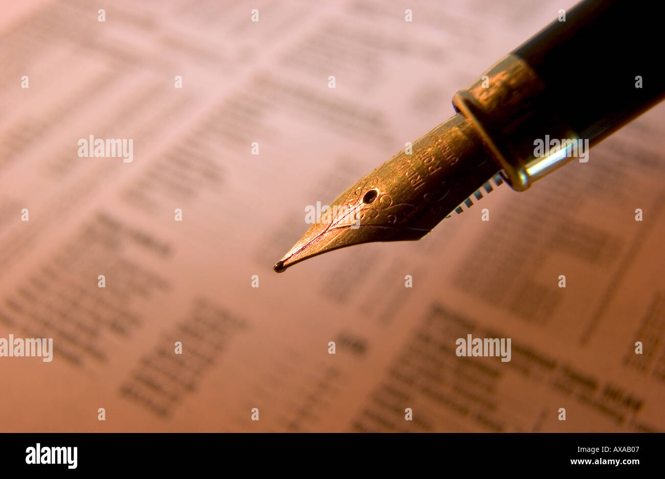 Ft news papers hi-res stock photography and images - Alamy