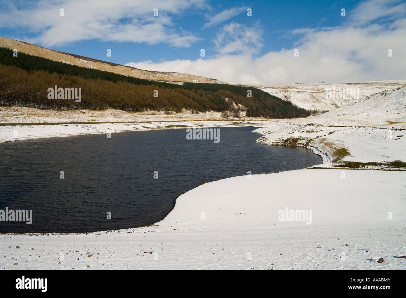 Dovestones Reservoir, Chew valley Greenfield after snow Stock Photo - Alamy
