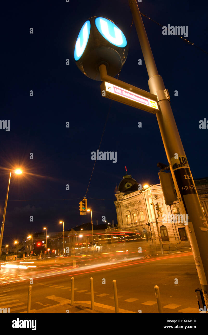 Viennese street scene hi-res stock photography and images - Alamy