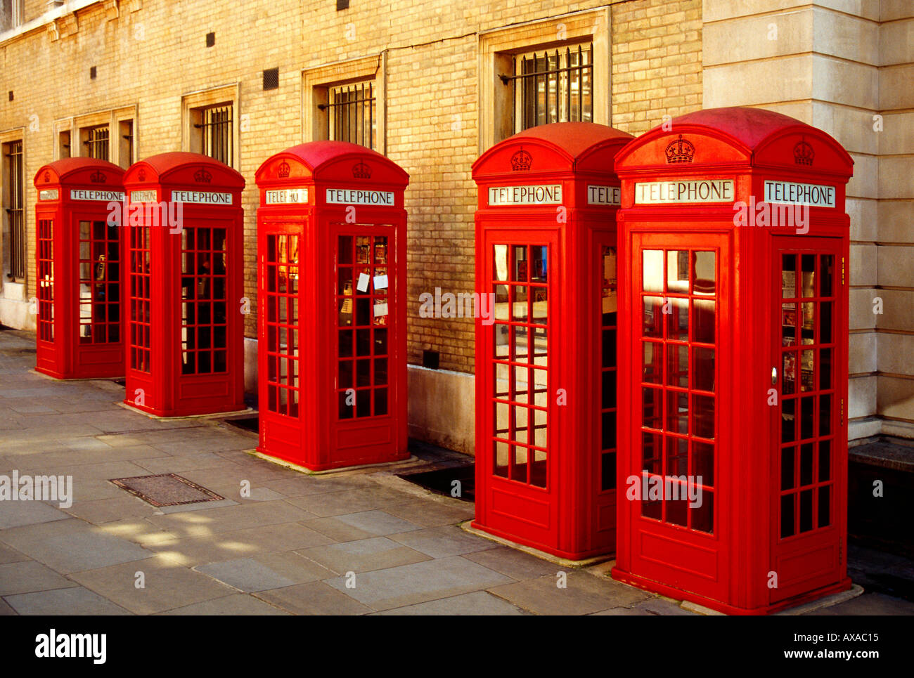 5 phone boxes hi-res stock photography and images - Alamy
