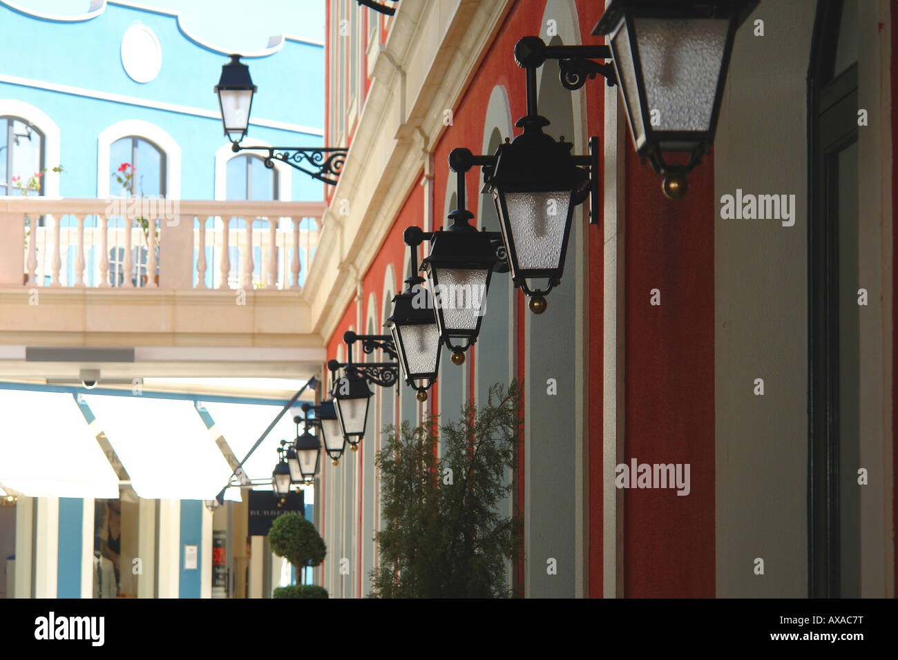 Row of lights Stock Photo - Alamy
