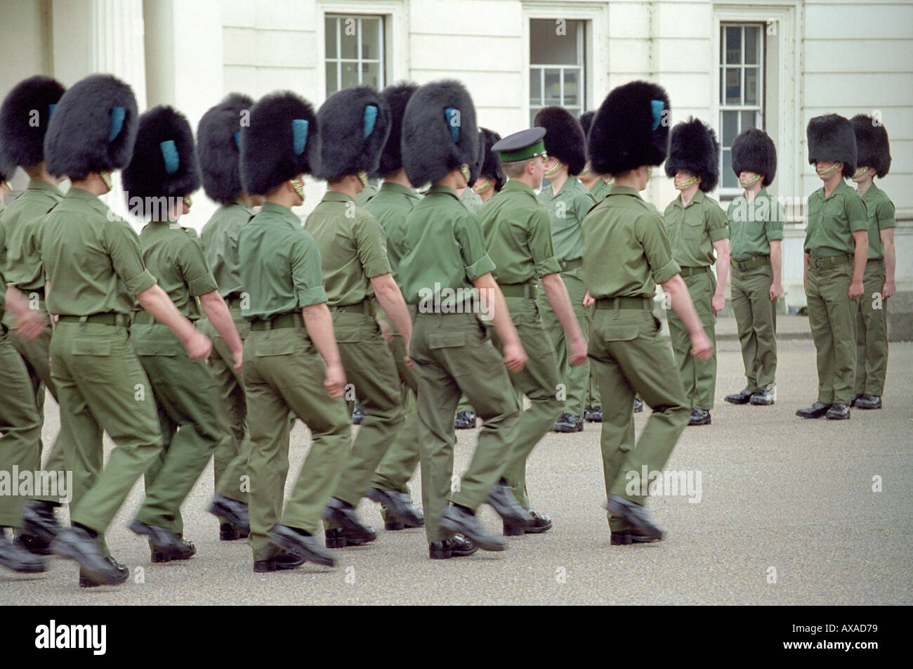 Palace Barracks Stock Photos & Palace Barracks Stock Images - Alamy