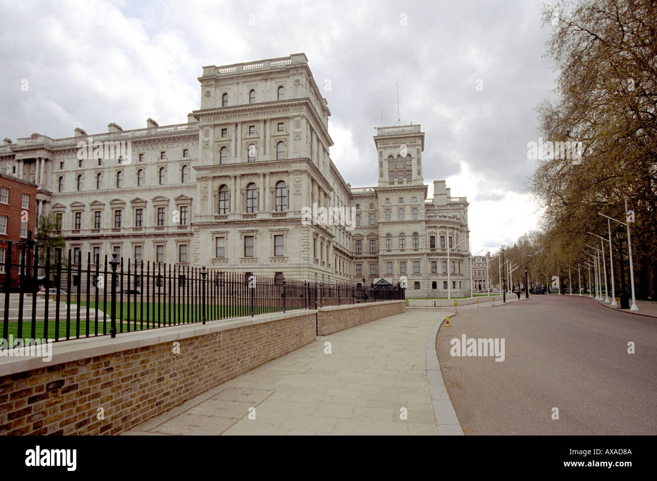 War strategy rooms hi-res stock photography and images - Alamy