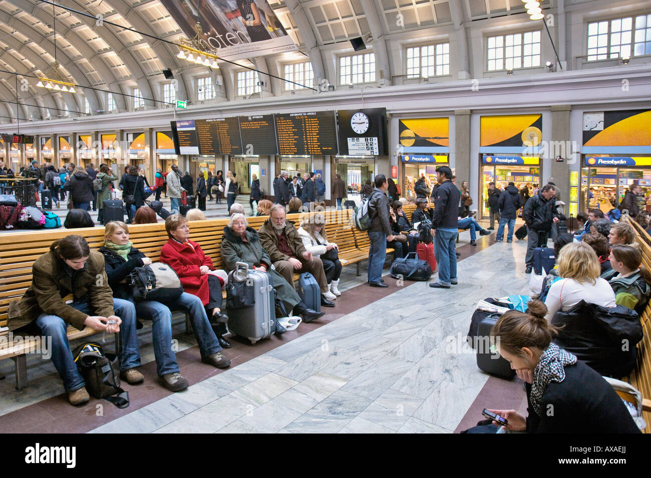 SWEDEN STOCKHOLM STOCKHOLM CENTRAL RAILWAY STATION Stock Photo - Alamy
