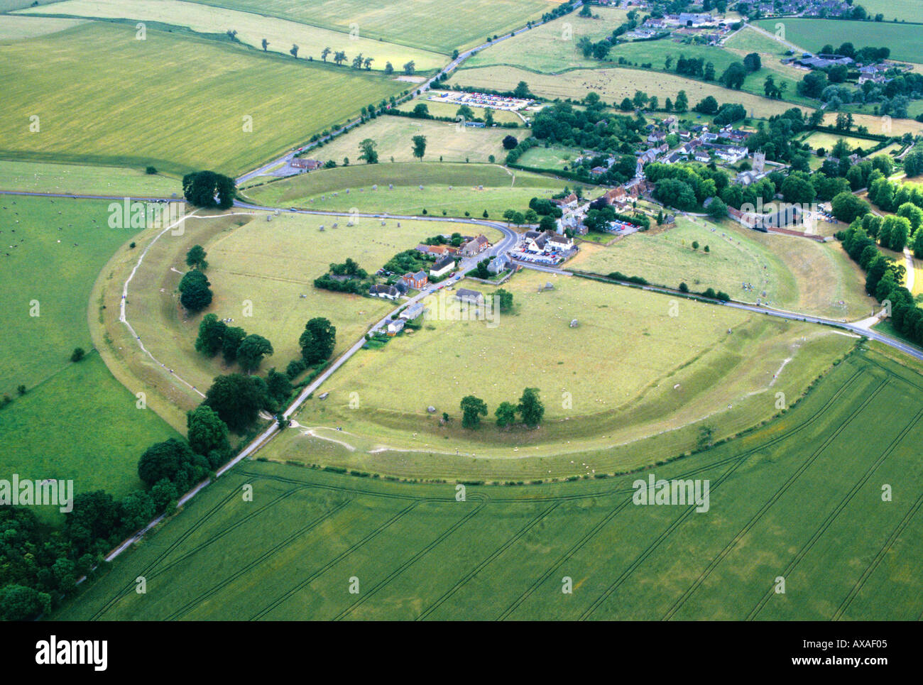 Avebury stone circle aerial hi-res stock photography and images - Alamy