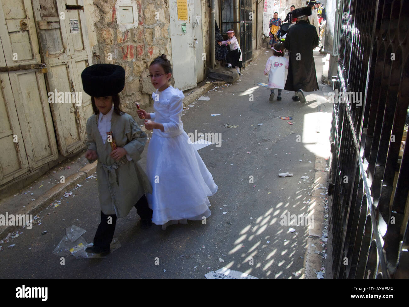 Mea shearim street hi-res stock photography and images - Alamy